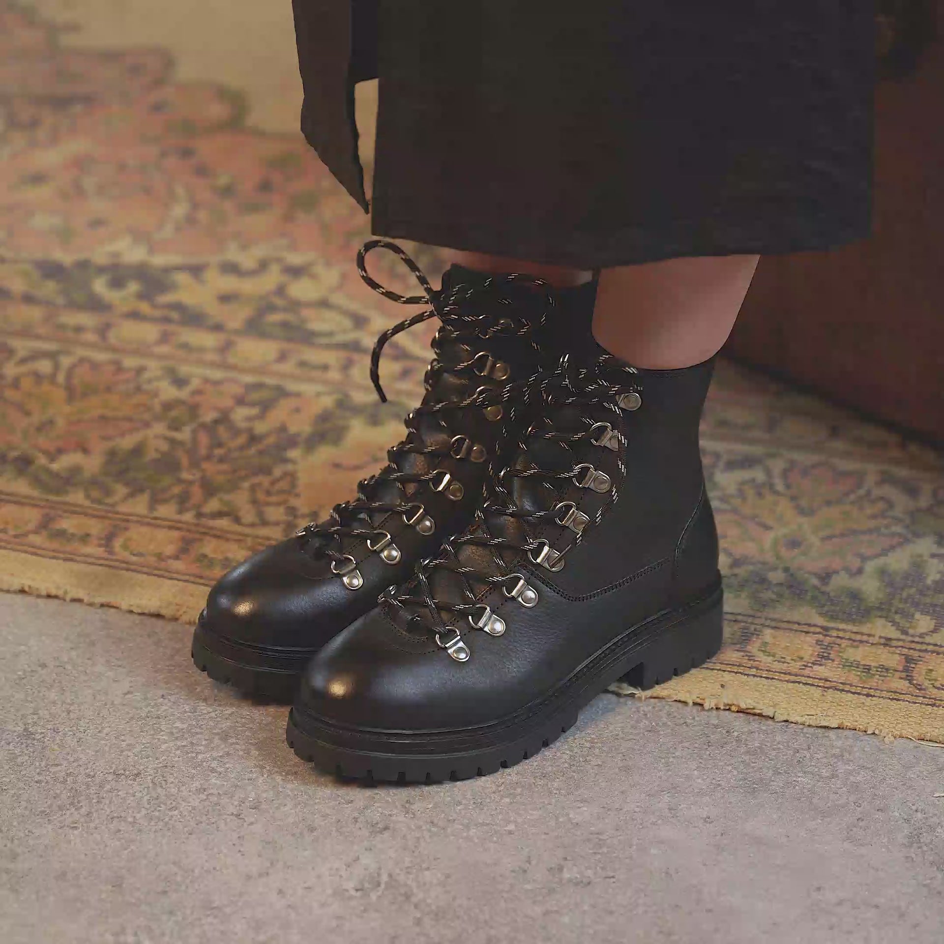 Women's - Black - Dark - Leather - Lace-to-toe Boots – LANX