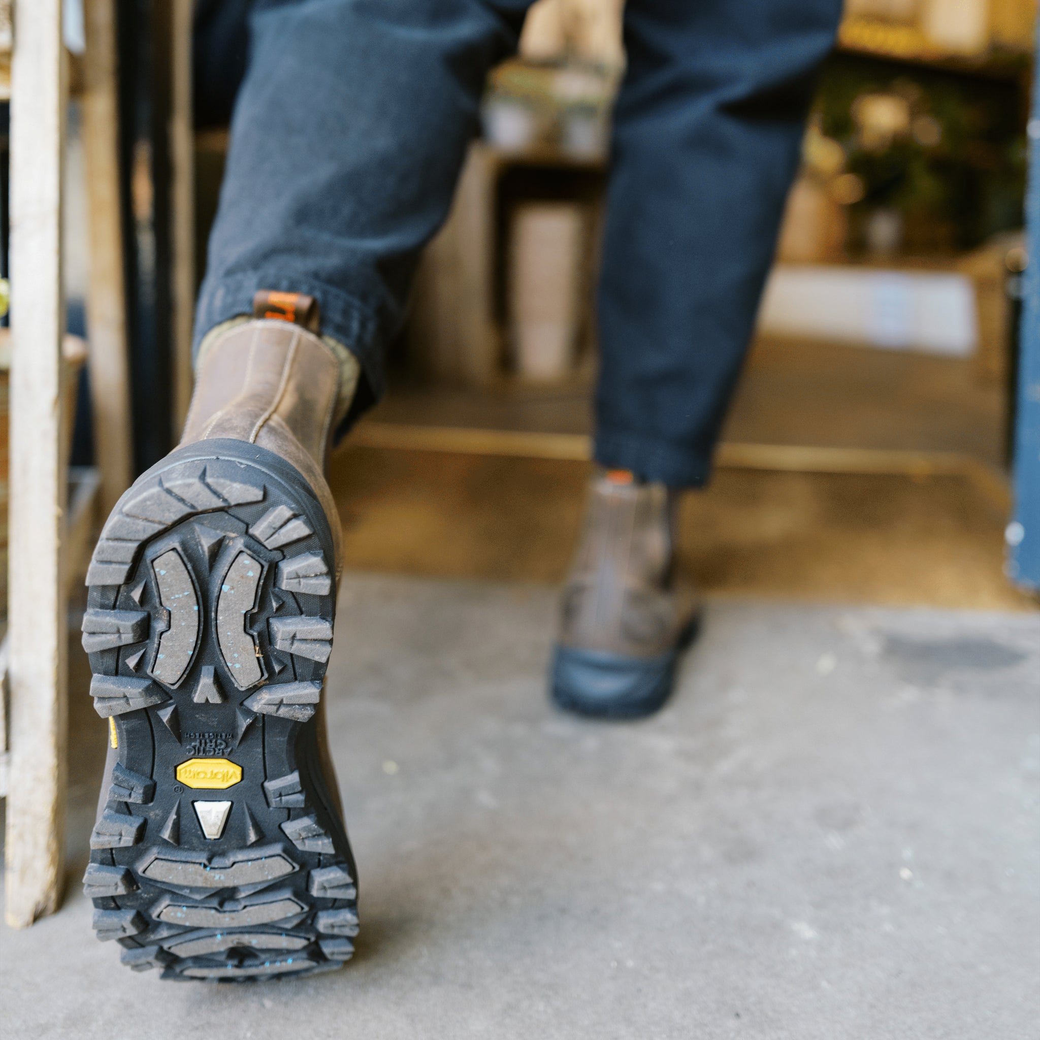 Men's - Brown Distressed - Water Resistant - Leather - Vibram Chelsea Boot – LANX