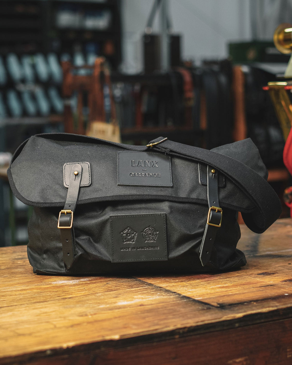 Wyresdale Black - Leather Bag - Made in England – LANX